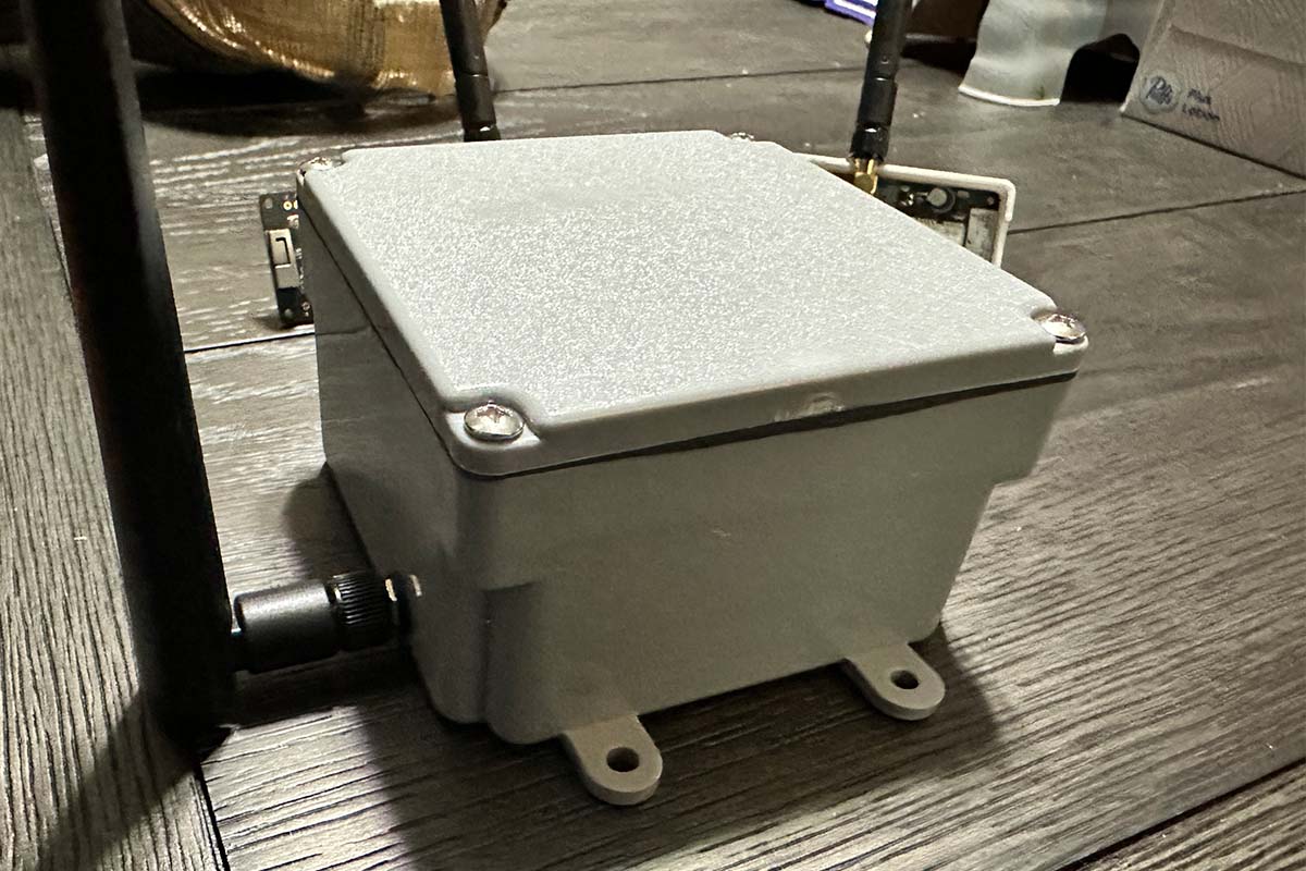 How to Build a Repeater with the Heltec V3 & Meshtastic - The Dirty Grunt